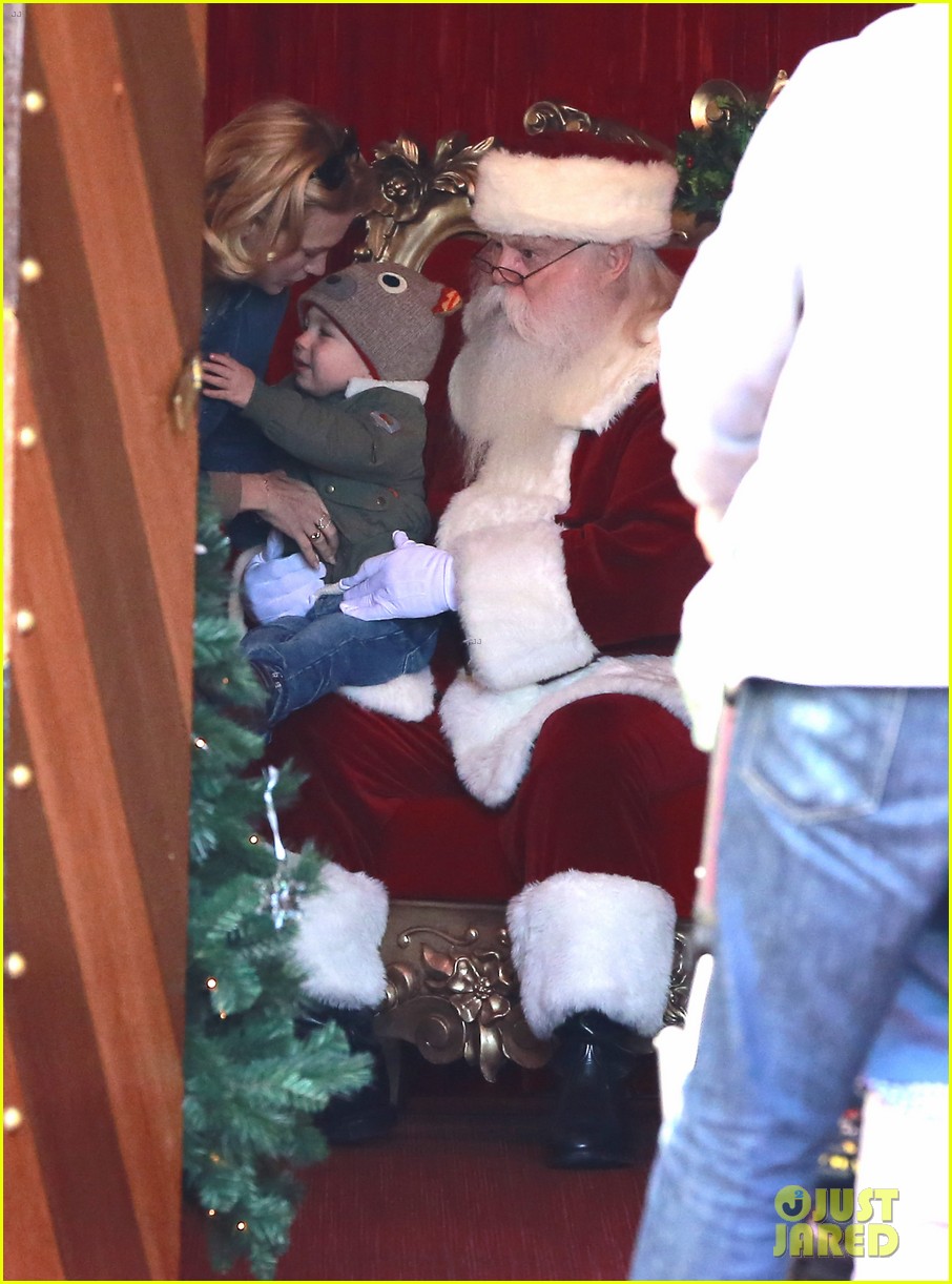 January Jones Takes Xander to Meet Santa Claus!: Photo 3007062 ...