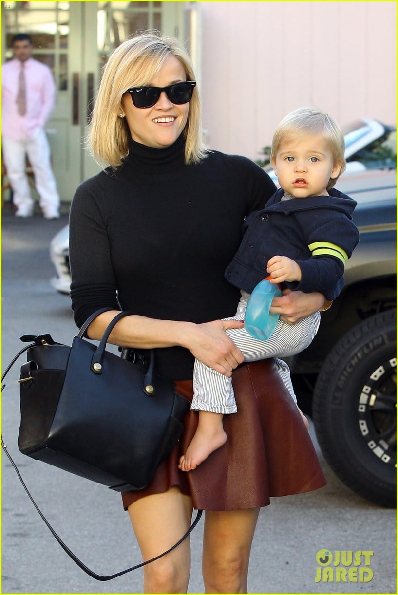 Reese Witherspoon: Paul Walker Was a 'True Gentleman': Photo 3003209 ...