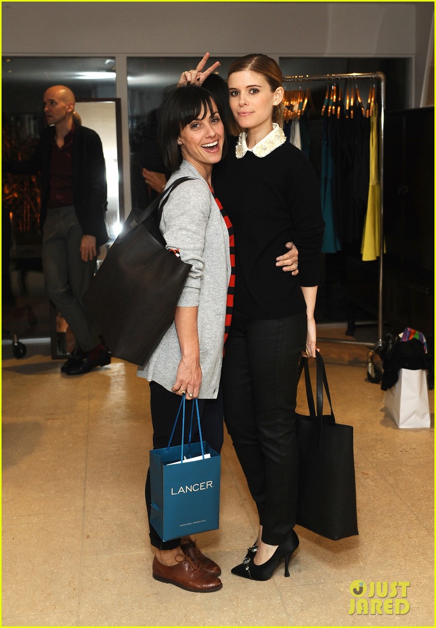 Zoe Saldana & Kate Mara: A Parker Party!: Photo 3009603 | Kate Mara ...