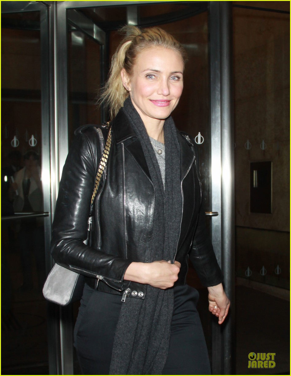 Cameron Diaz Adds Facebook to Her Social Media Roster!: Photo 3027560 ...