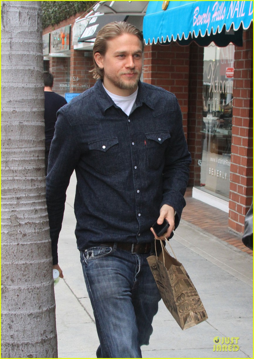 Charlie Hunnam: 'Sons of Anarchy' Adds Drea De Matteo as Series Regular ...