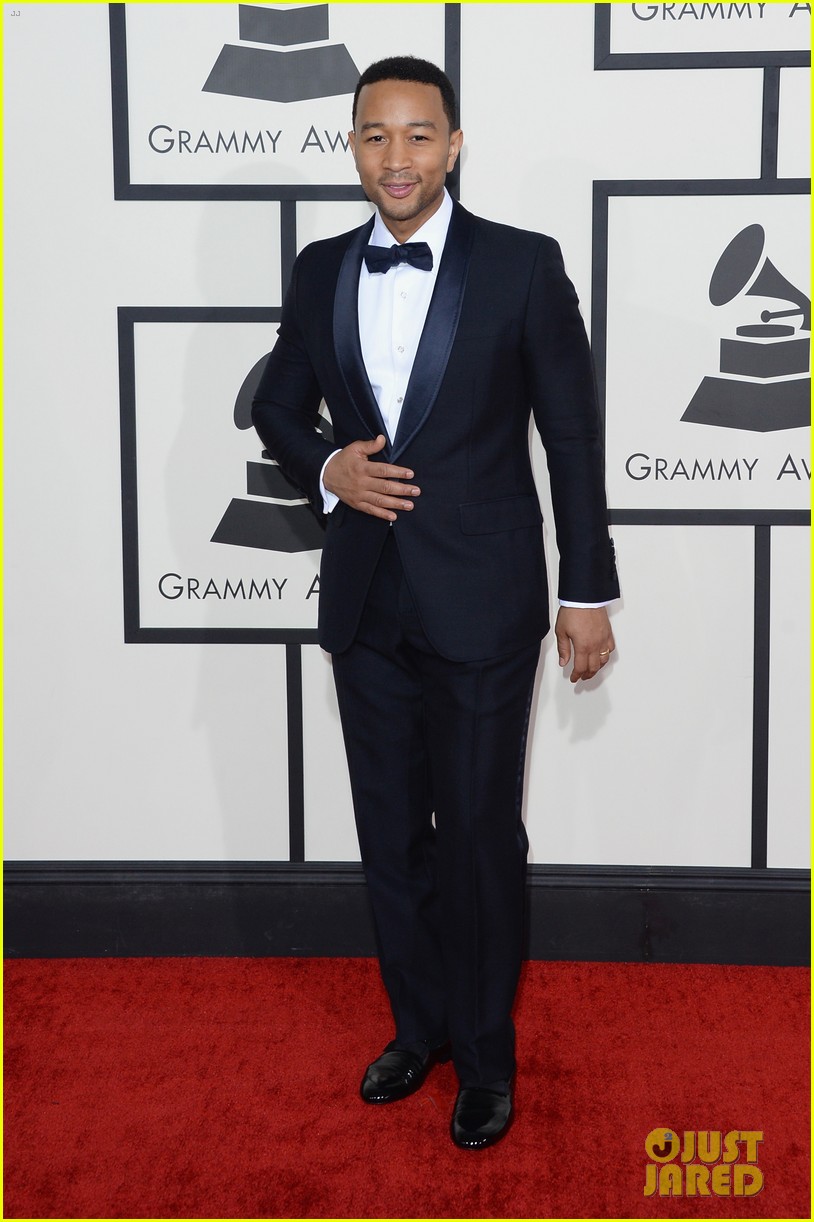 Chrissy Teigen & John Legend - Grammys 2014 Red Carpet: Photo 3041221 ...