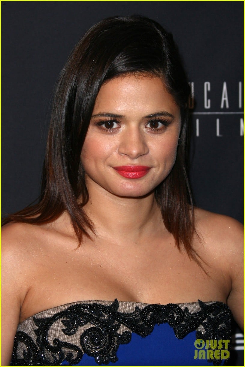 Ahna O'Reilly & Melonie Diaz - Weinstein Golden Globes Party 2014: Photo 3030212 | Ahna O'Reilly ...