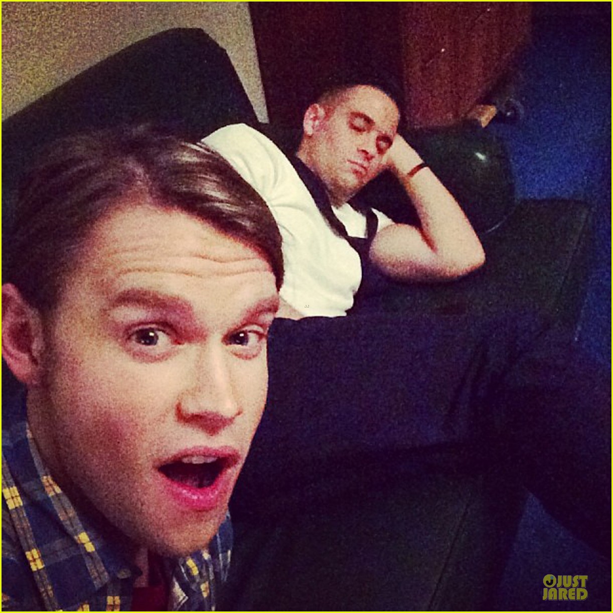 Gwyneth Paltrow & Kristin Chenoweth Are Back on 'Glee' Set!: Photo ...