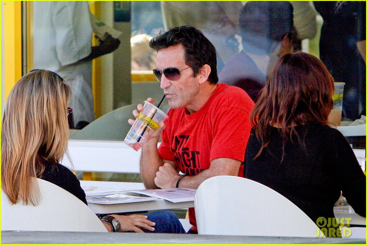 Survivor's Jeff Probst Shows Off Ripped Shirtless Body at 52!: Photo ...