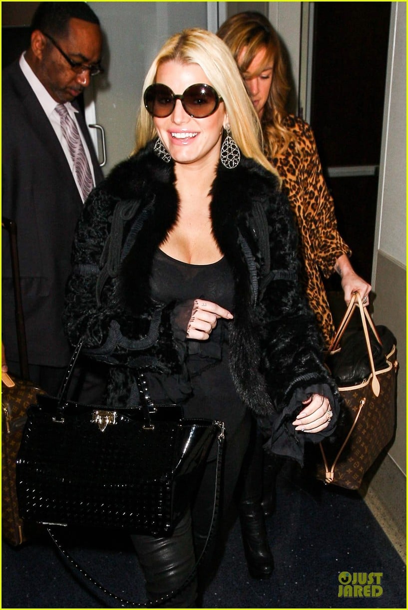 Jessica Simpson: All I Want to Do is Snuggle with Ace!: Photo 3042963 ...