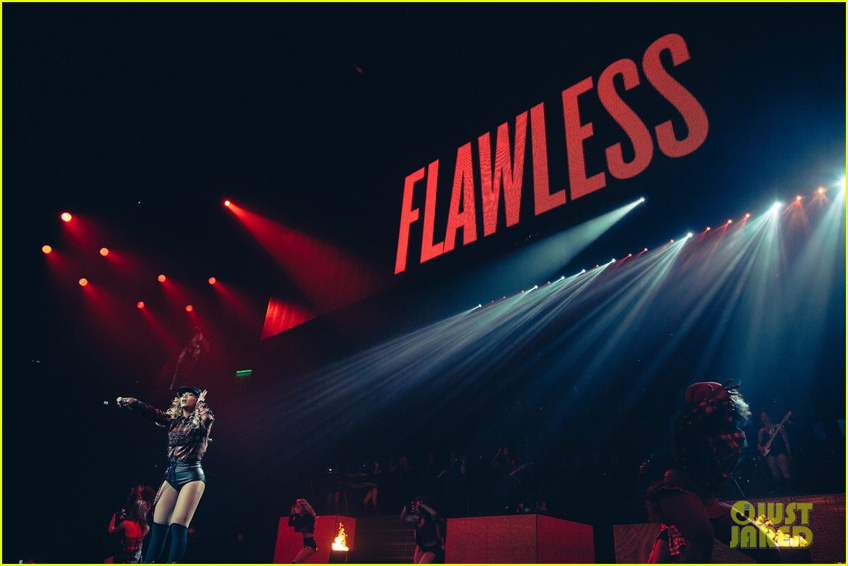 Beyonce Performed 'Yonce' Live & Our Week Has Officially Been Made ...