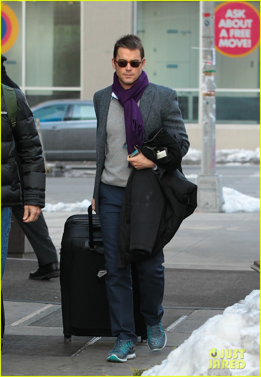 Matt Bomer & Partner Simon Halls Check Out of NYC Hotel: Photo 3052230 ...