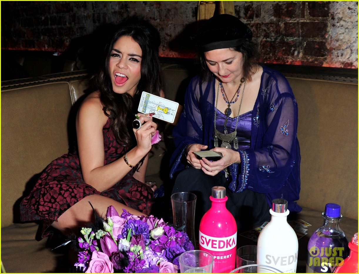 Vanessa Hudgens & Nikki Reed Celebrate Valentines Day Early!: Photo ...