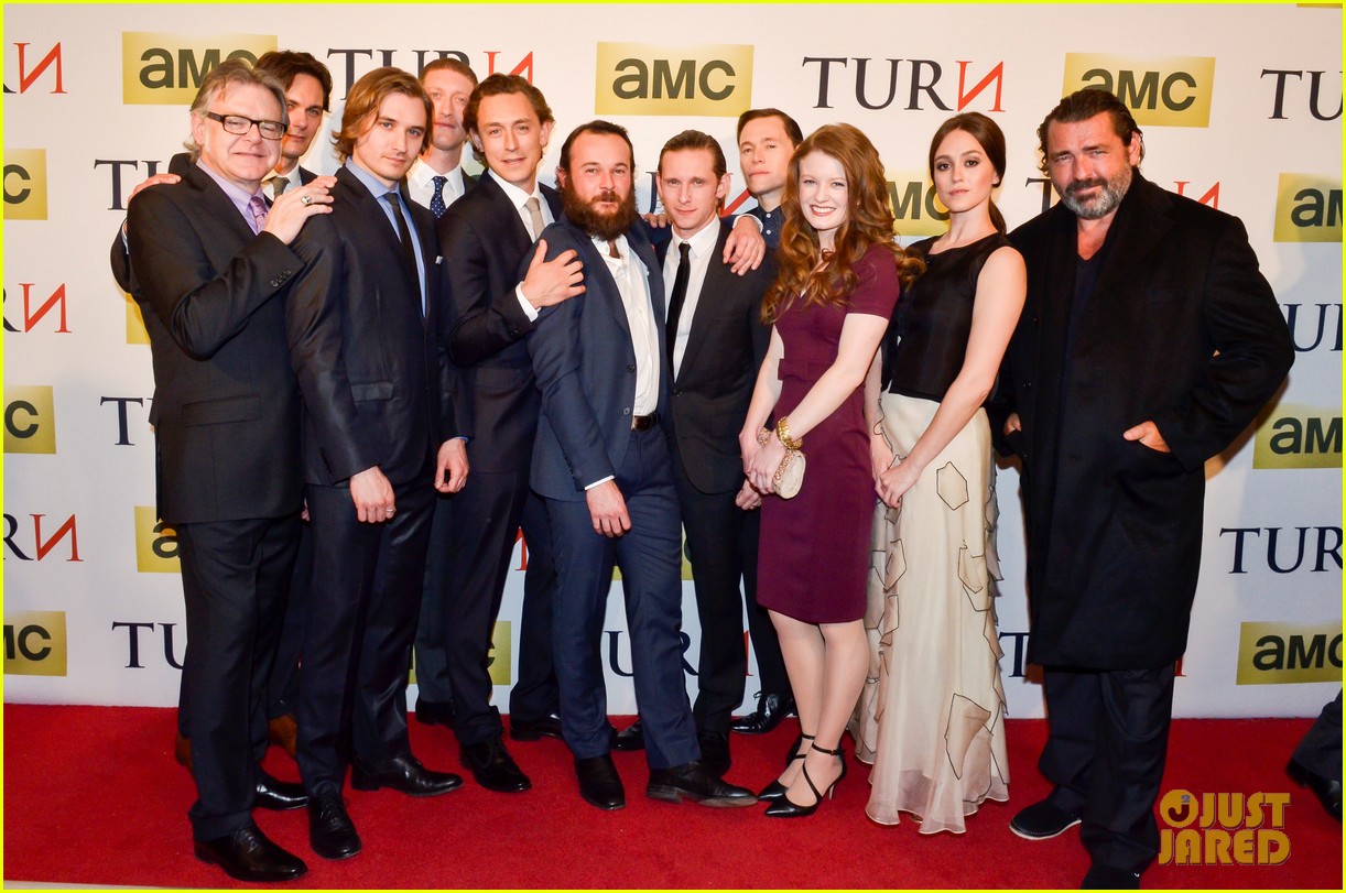 Jamie Bell Gets Us Psyched for His New Series 'Turn'!: Photo 3078280 ...