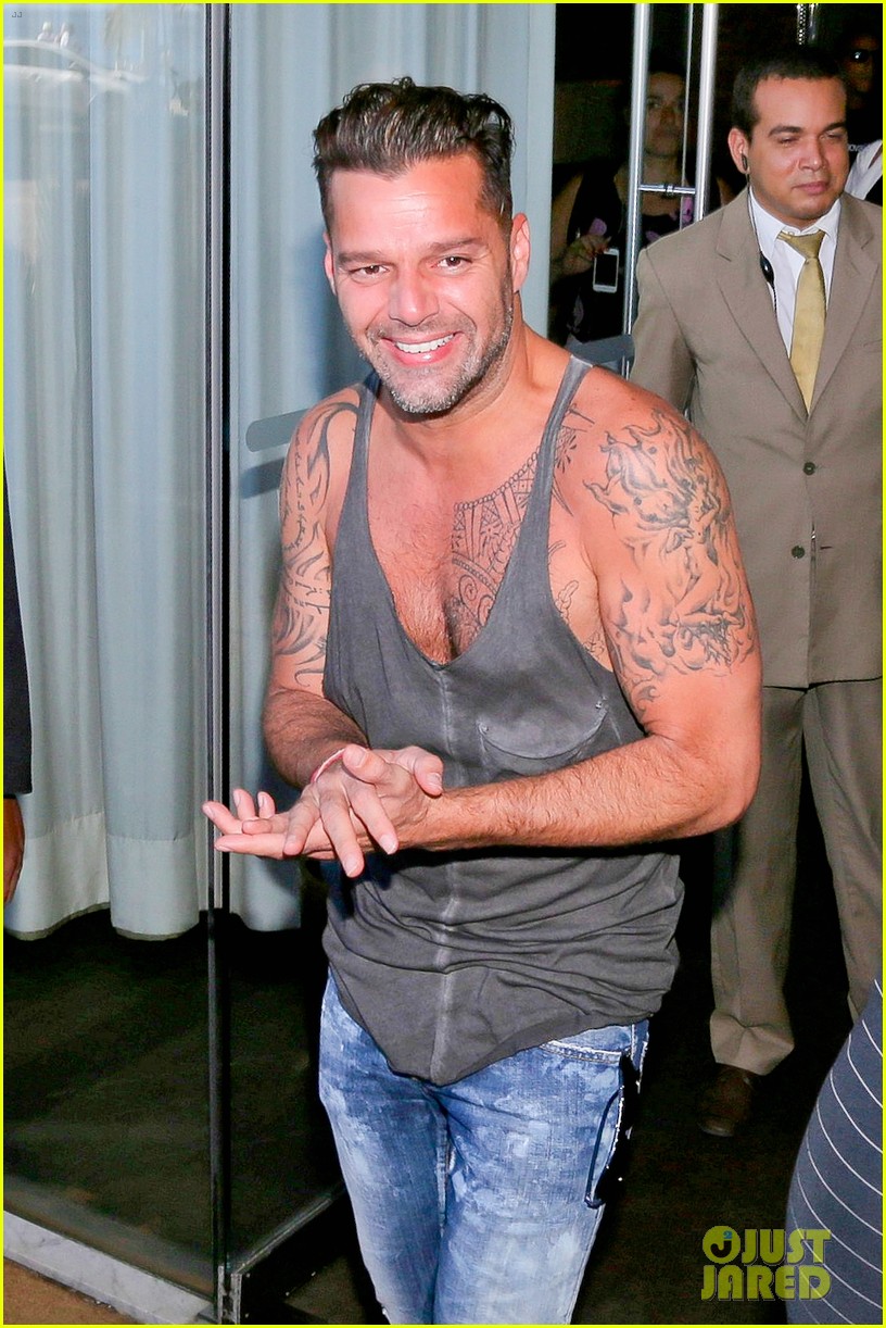 Ricky Martin Films Music Video for World Cup Song 'Vida' in Rio!: Photo ...