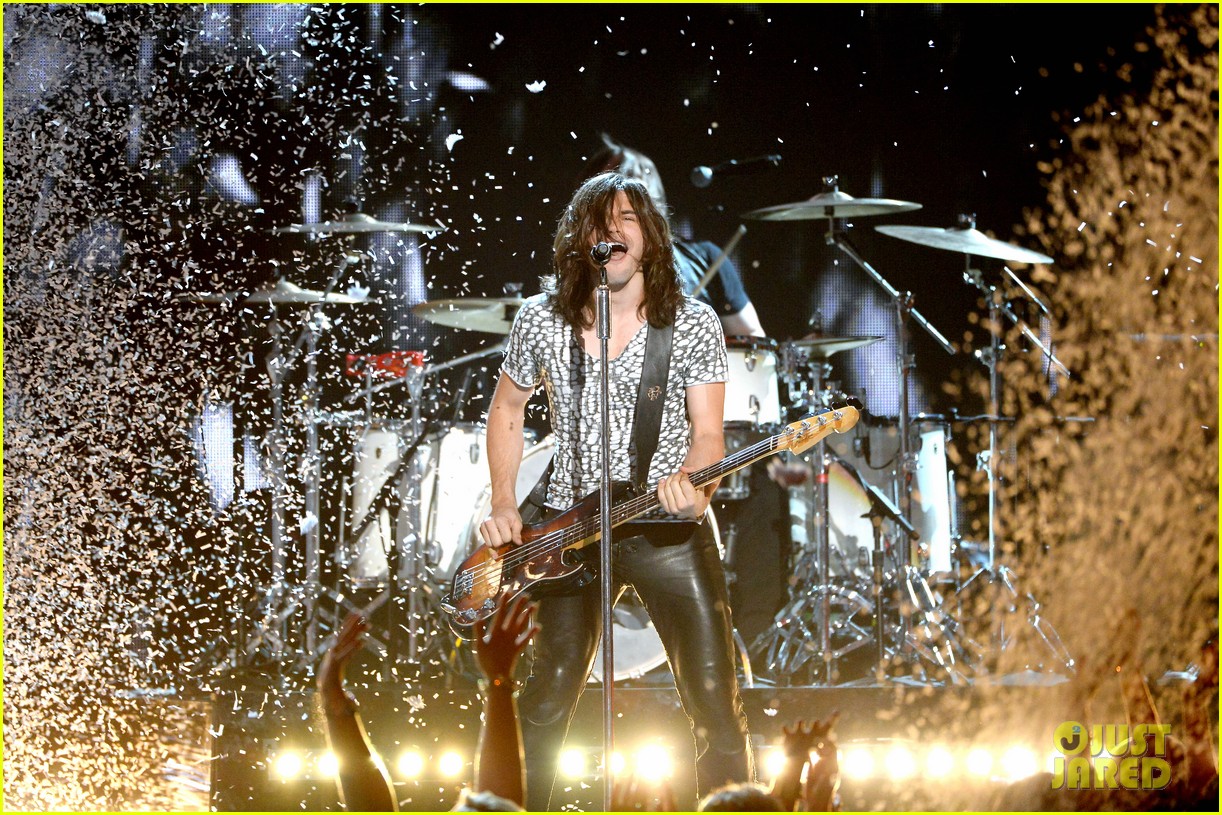 The Band Perry Performs 'Chainsaw' at ACM Awards 2014! (Video): Photo ...