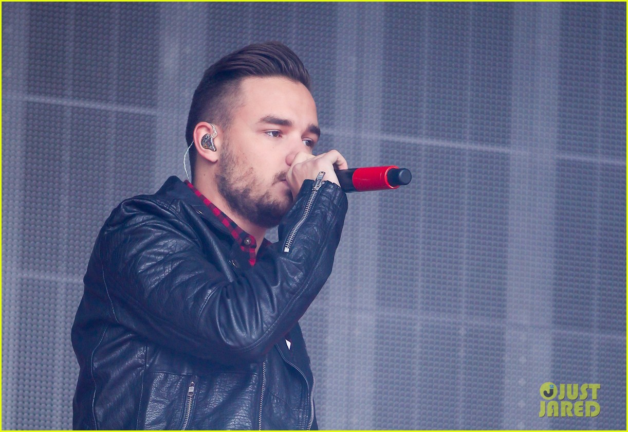 One Direction: Radio 1's Big Weekend Concert Pics!: Photo 3121282 ...