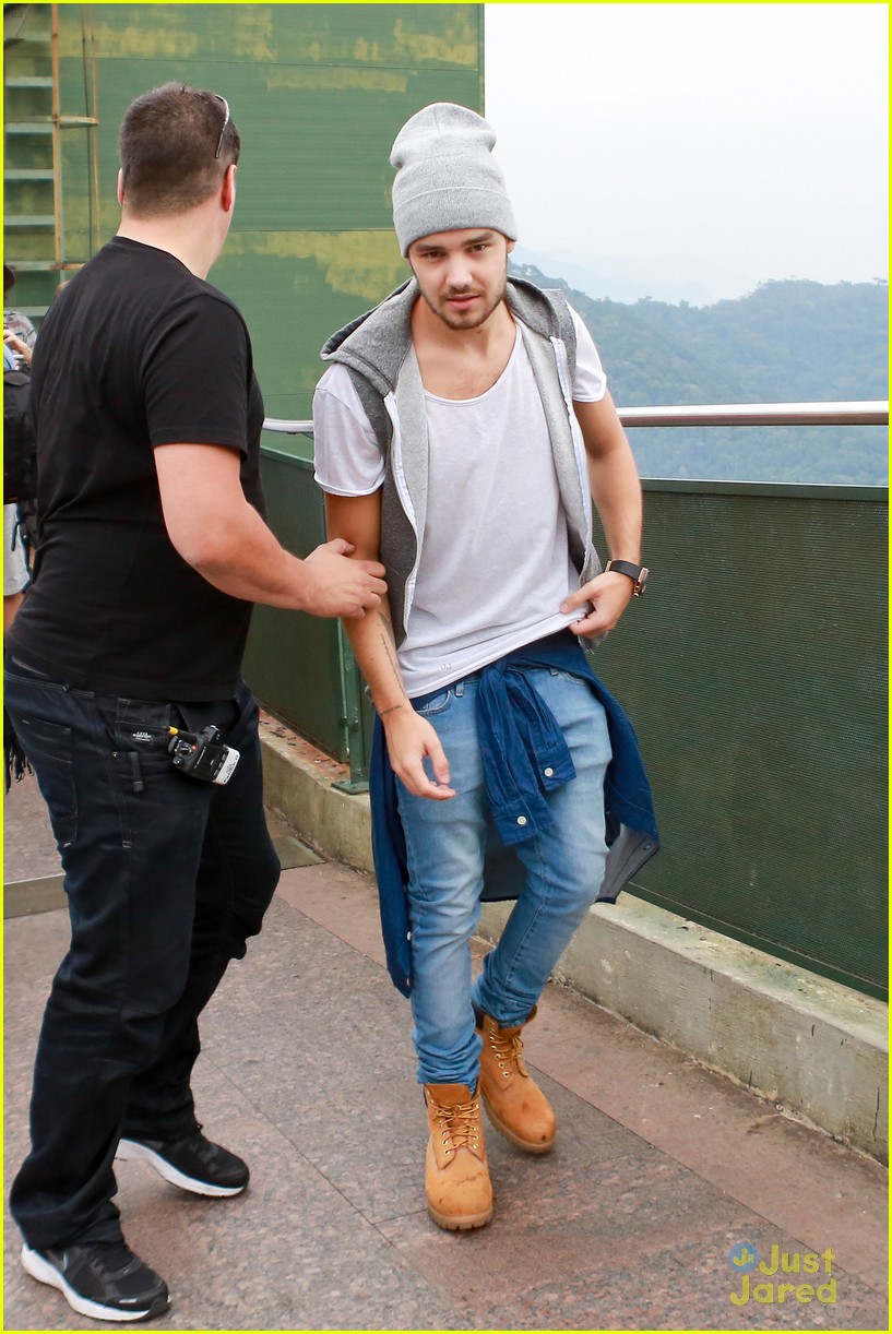 One Direction: Selfies At Christ The Redeemer Statue in Brazil!: Photo ...