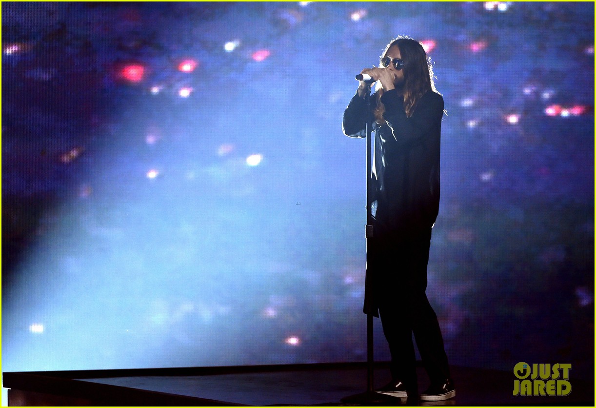 Thirty Seconds to Mars Perform 'City of Angels' at iHeartRadio Music ...