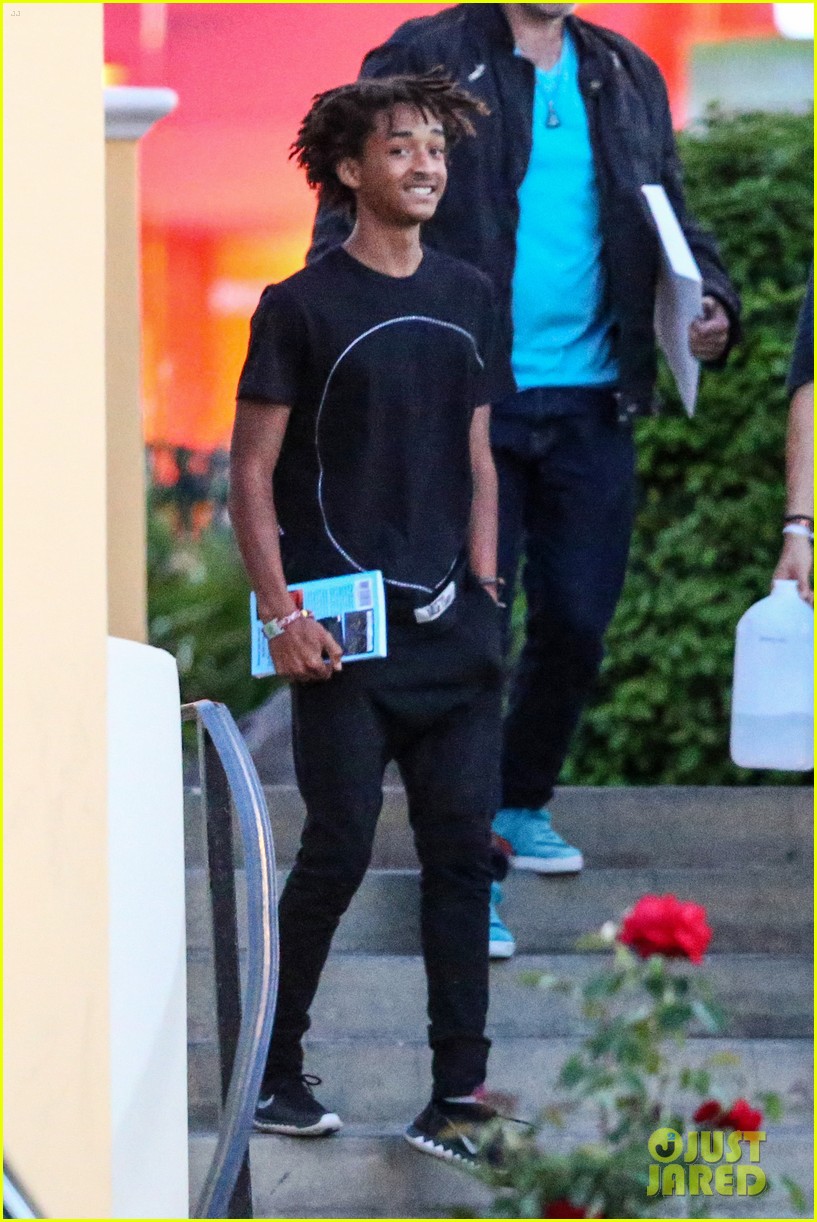 Jaden Smith's Dad Will Smith Helps Fan Announce Her Pregnancy - See the ...