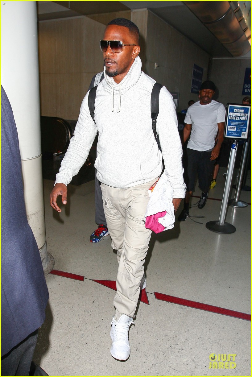 Jamie Foxx Says Beyonce & Jay Z Brought All of Miami To Their Concert ...