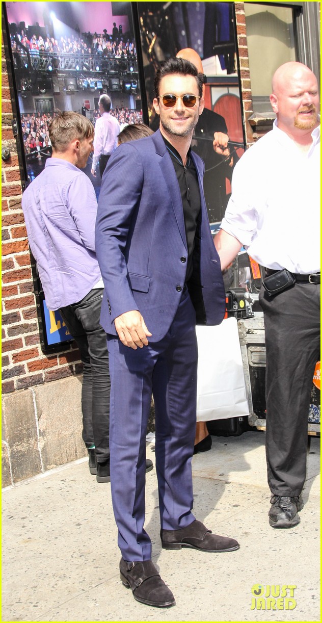 Adam Levine Serenades Us With 'Lost Stars' For 'Begin Again' - Watch ...