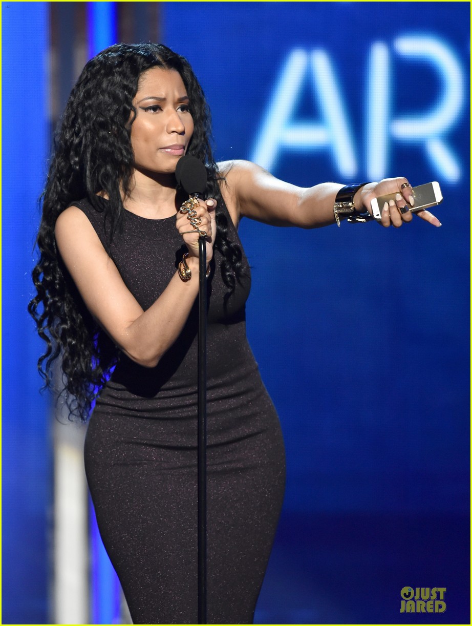 Nicki Minaj Wins Best Female Hip-Hop Artist at BET Awards 2014: Photo ...