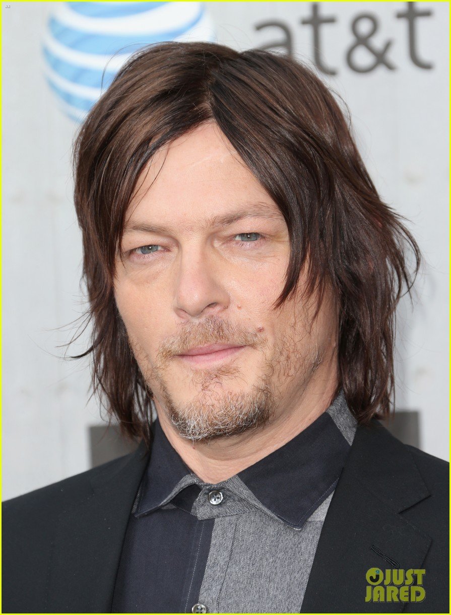 Norman Reedus & Lauren Cohan Rep 'Walking Dead' at Guys' Choice Awards ...