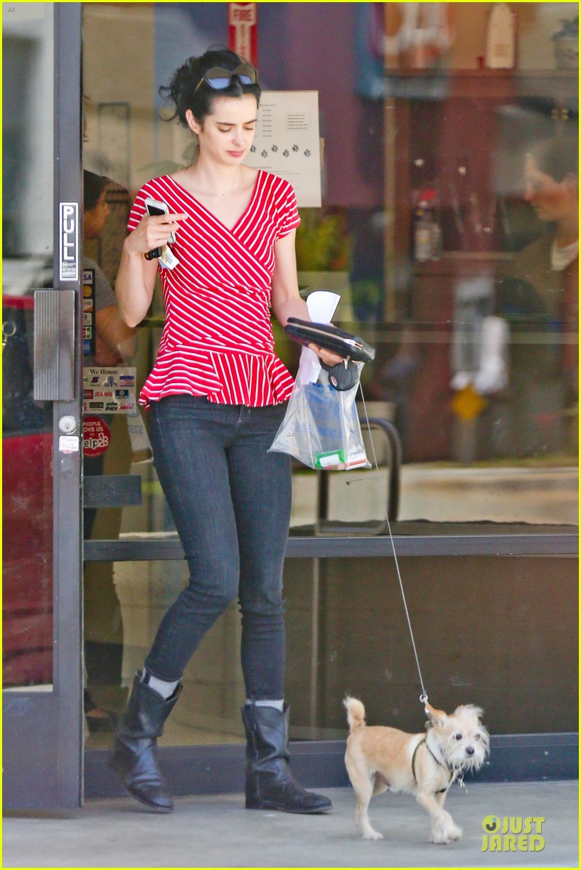 Krysten Ritter Definitely Has a Lovely Buddy in Her Life!: Photo ...