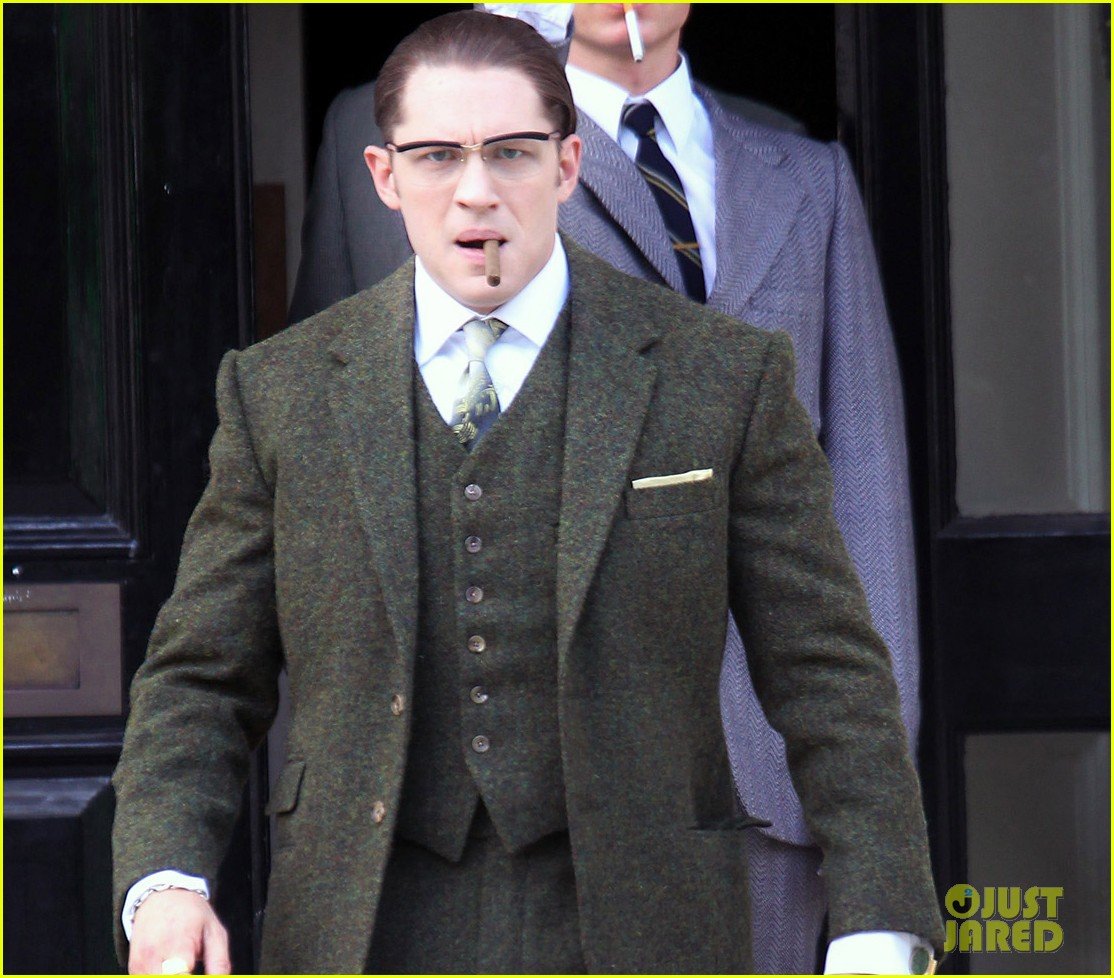 Tom Hardy Looks Bespeckled & Handsome for 'Legend'!: Photo 3156513 ...