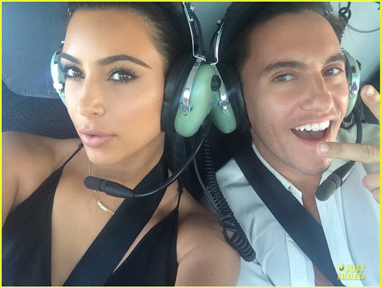 Kim Kardashian Trades In Hamptons' Bad Cell Reception For NYC!: Photo ...