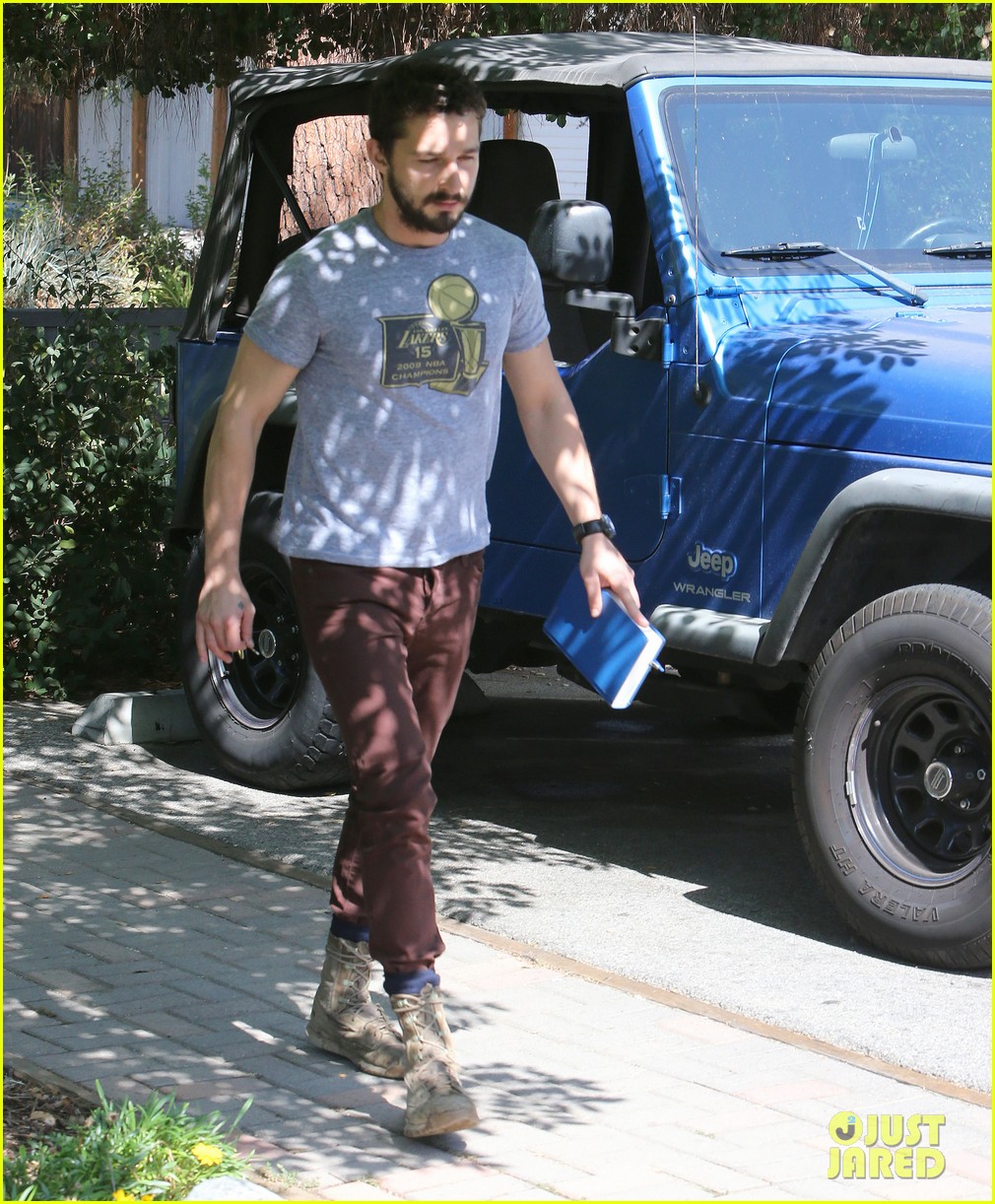 Shia LaBeouf Celebrates Fourth of July by Working on Himself: Photo ...