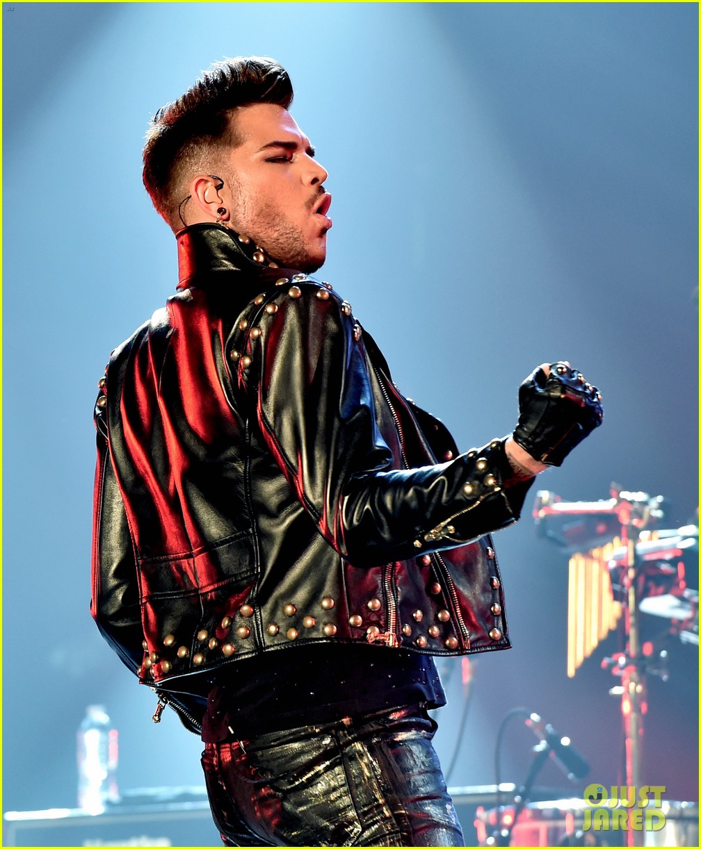 Adam Lambert Grabs a Healthy Lunch Before Queen Concert!: Photo 3149427 ...