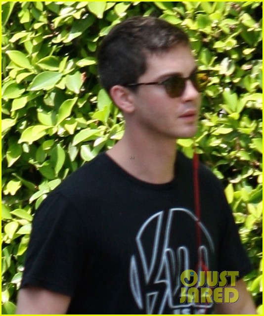 Logan Lerman Makes Rare Appearance as 'Fury' Builds Buzz: Photo 3148955 ...
