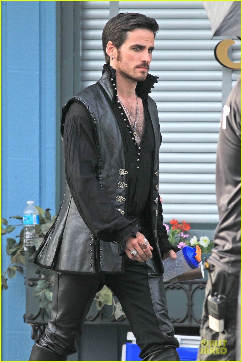 Jennifer Morrison & Josh Dallas Get Their Hearts Racing on 'Once' Set ...