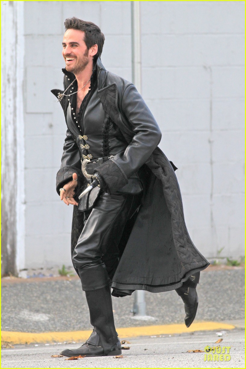 Jennifer Morrison & Josh Dallas Get Their Hearts Racing on 'Once' Set ...