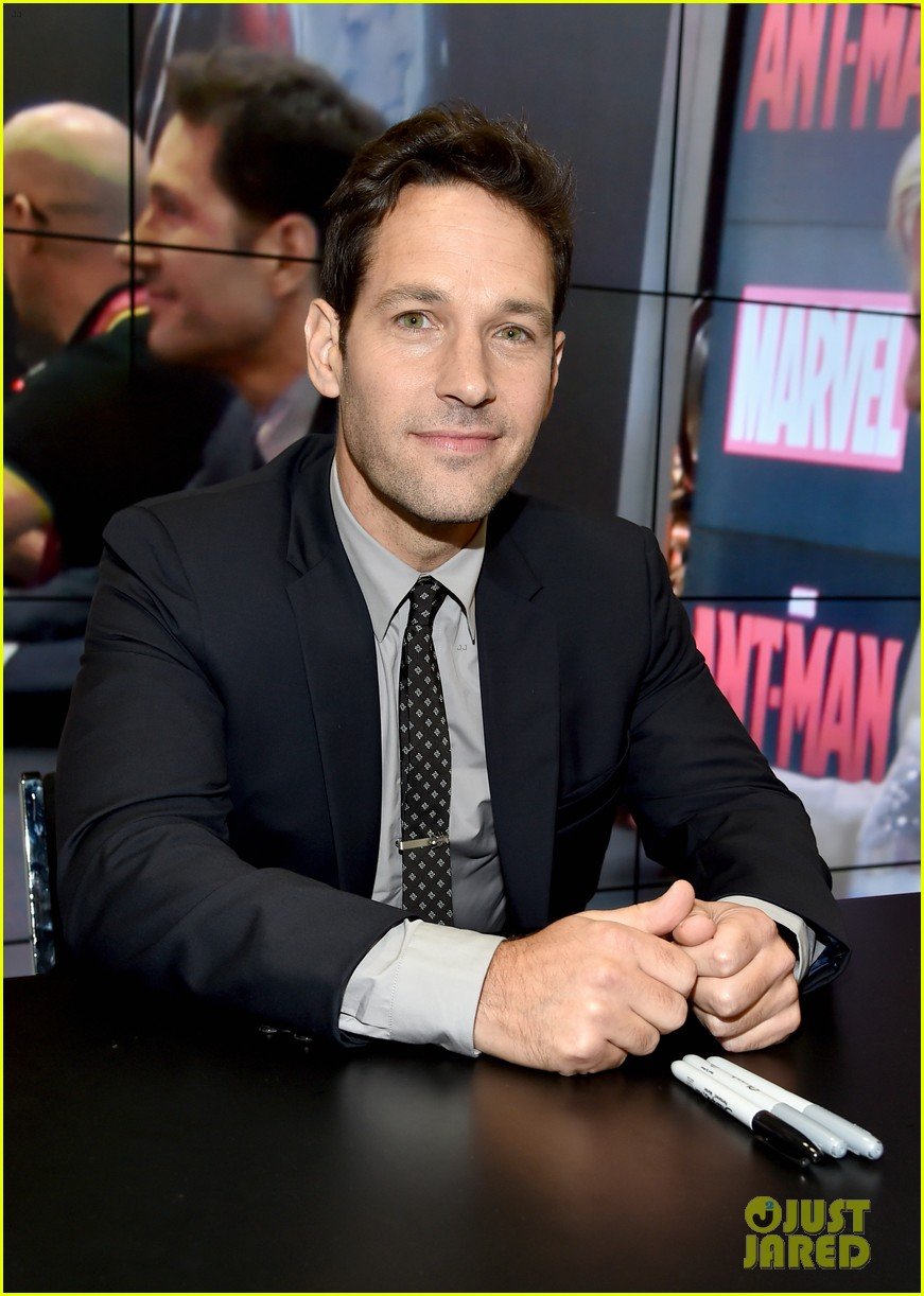 Paul Rudd Discusses His 'Ant-Man' Abs at Comic-Con 2014!: Photo 3164710 ...