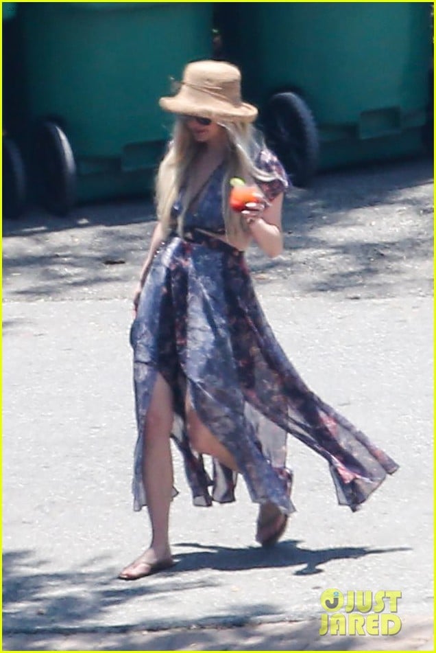 Jessica Simpson Throws a Pre-Wedding Barbecue for July 4th!: Photo ...