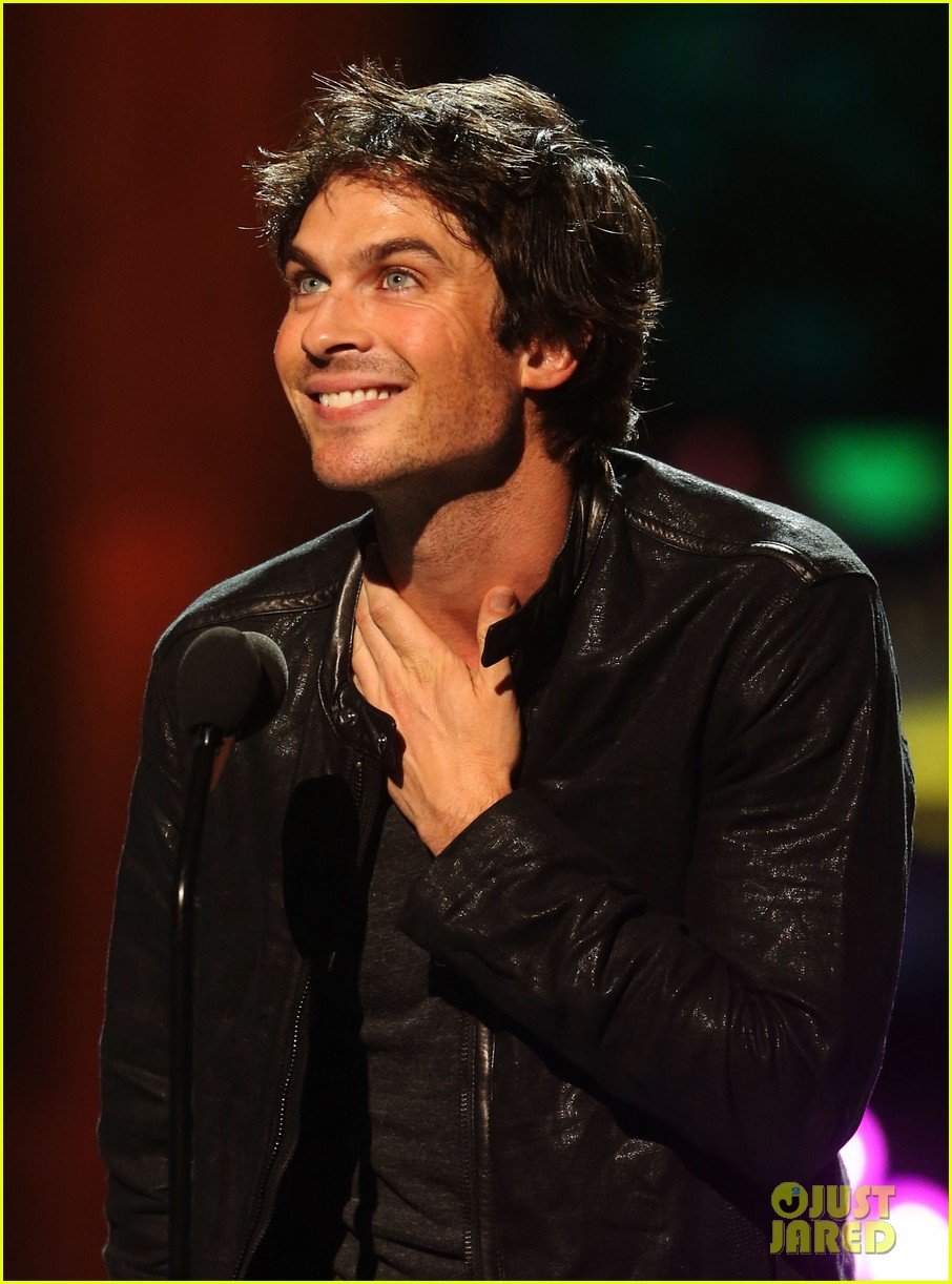 Ian Somerhalder: 'The Vampire Diaries' Wins Best Threesome at Young ...