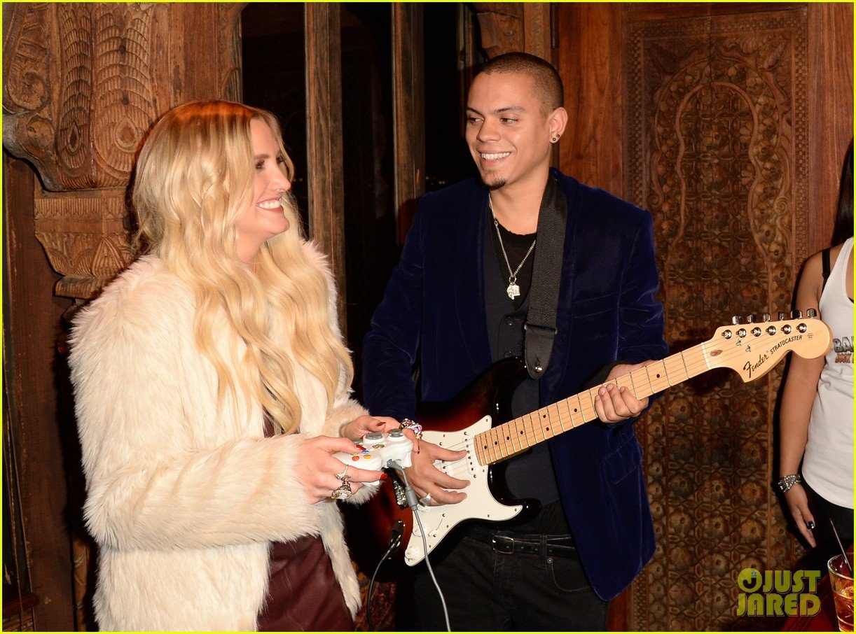 Ashlee Simpson & Evan Ross Are Married!: Photo 3187155 | Ashlee Simpson ...