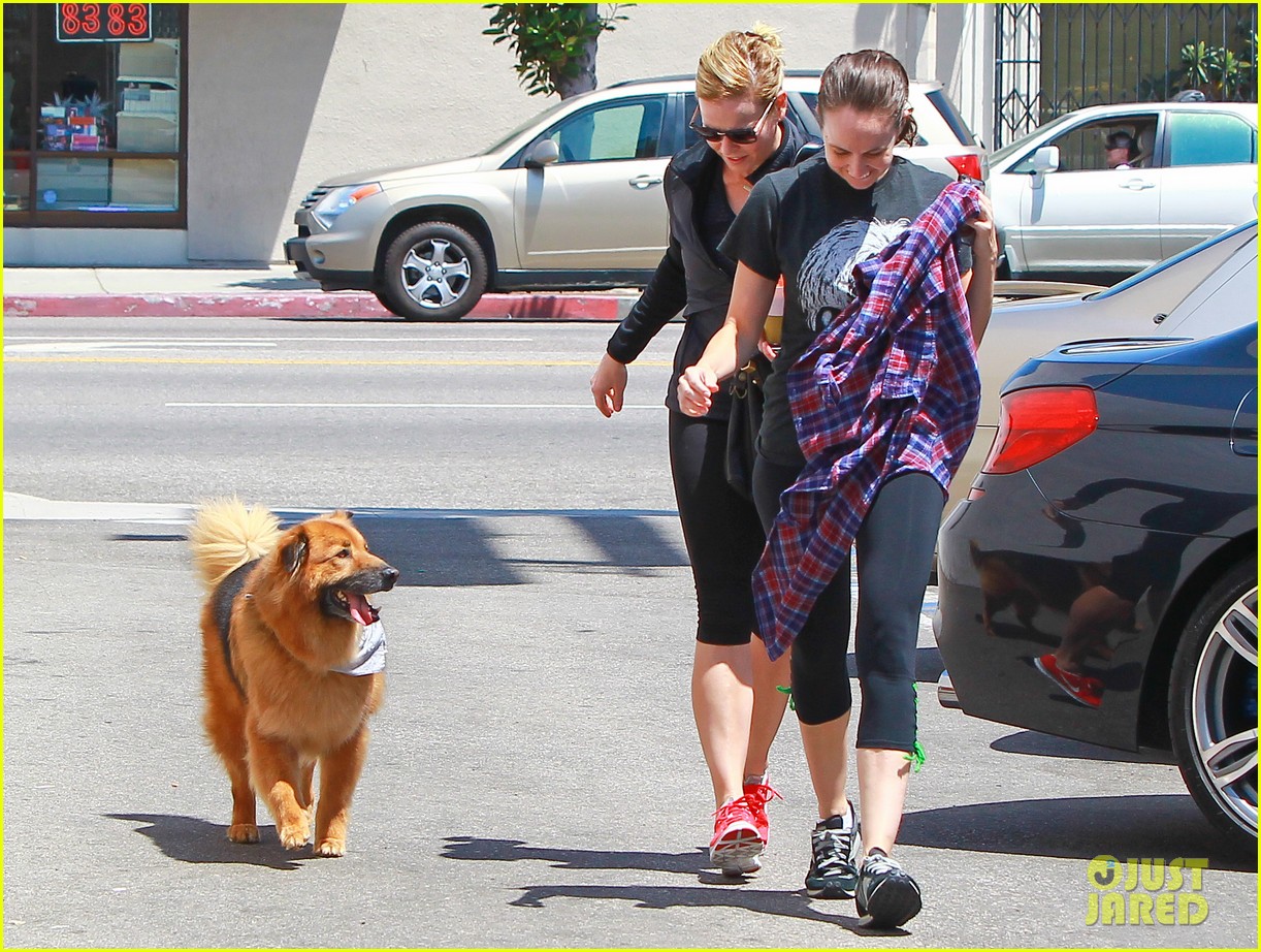 Chelsea Handler Hits the Gym with Her Happy Dog Chunk!: Photo 3168565 ...