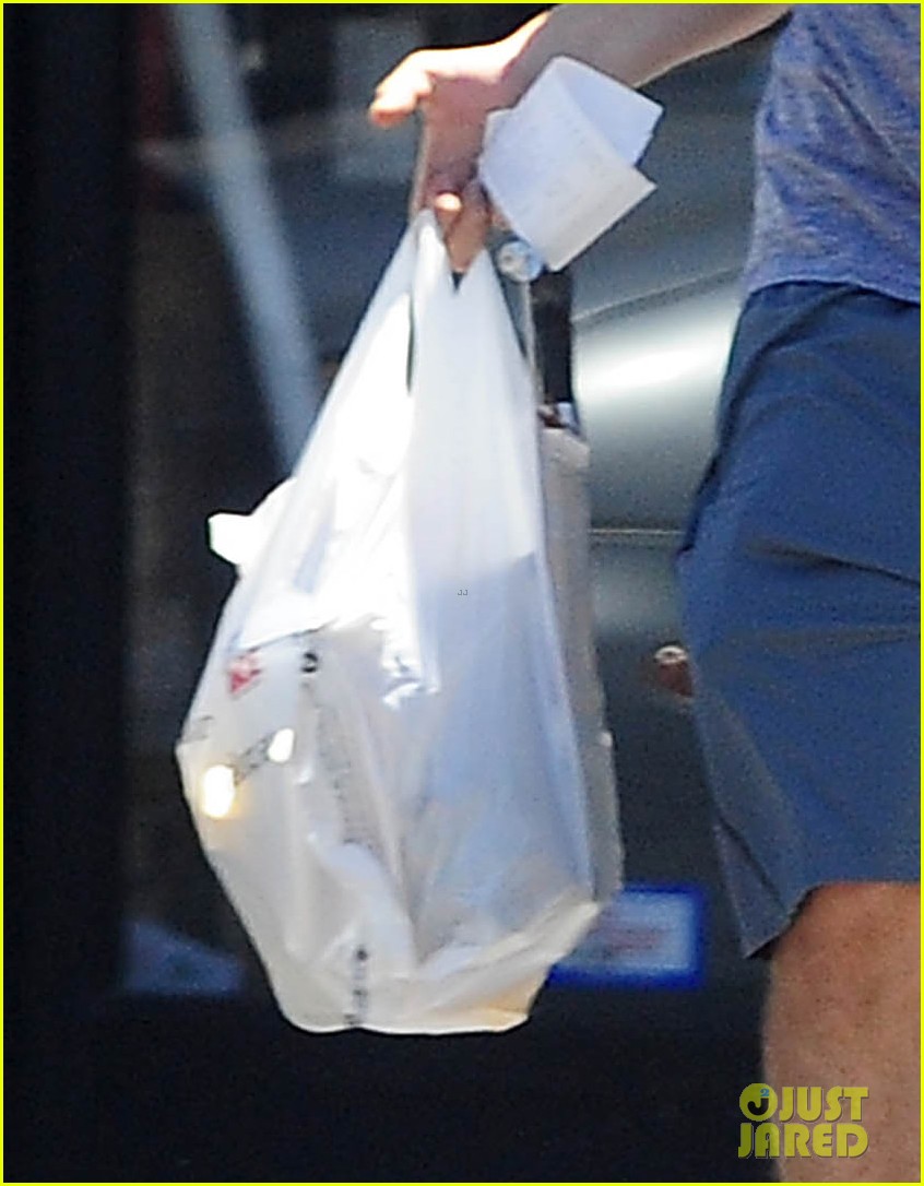 Hayden Christensen Continues to Prep For the Baby: Photo 3177979 ...