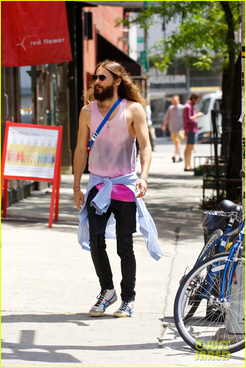 Jared Leto Releases Thirty Seconds to Mars' Concert Film Teaser - Watch ...