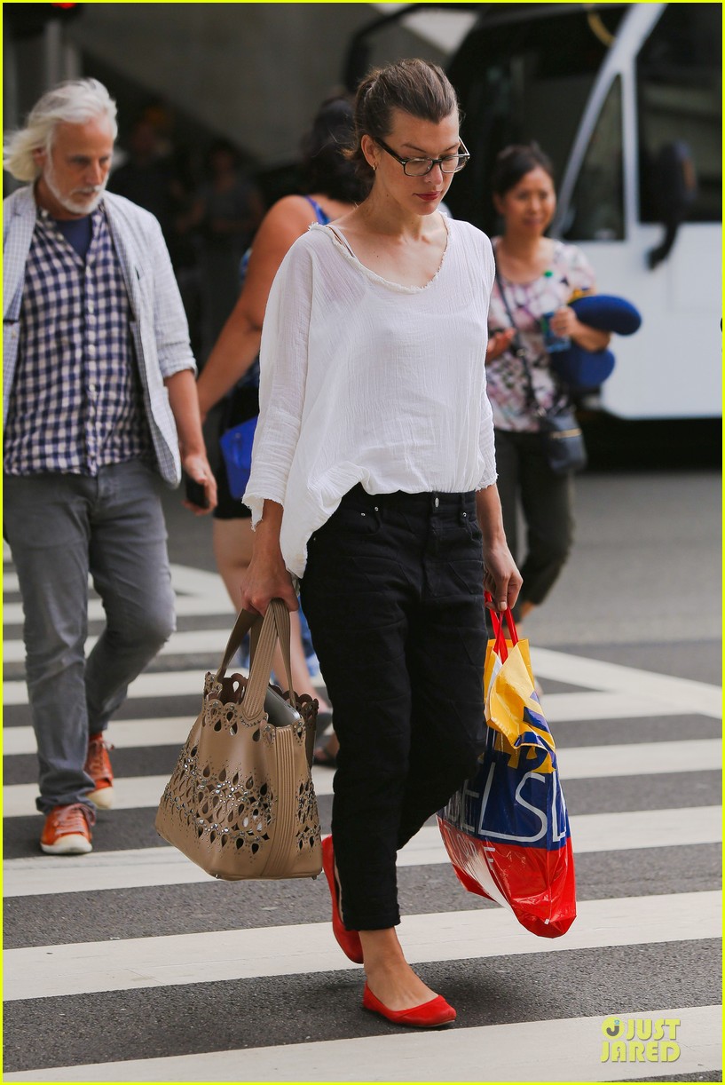 Resident Evil's Milla Jovovich Gets Inspired By David Foster Wallace's ...