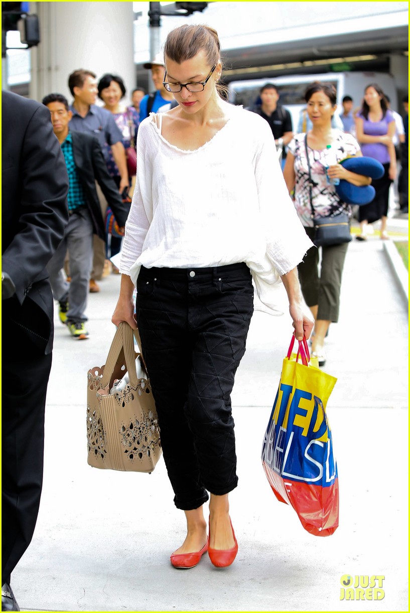 Resident Evil's Milla Jovovich Gets Inspired By David Foster Wallace's ...