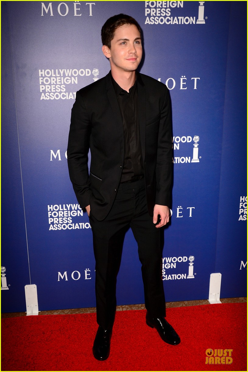 Robert Pattinson & Logan Lerman Are Men in Black at HFPA Grants Banquet ...