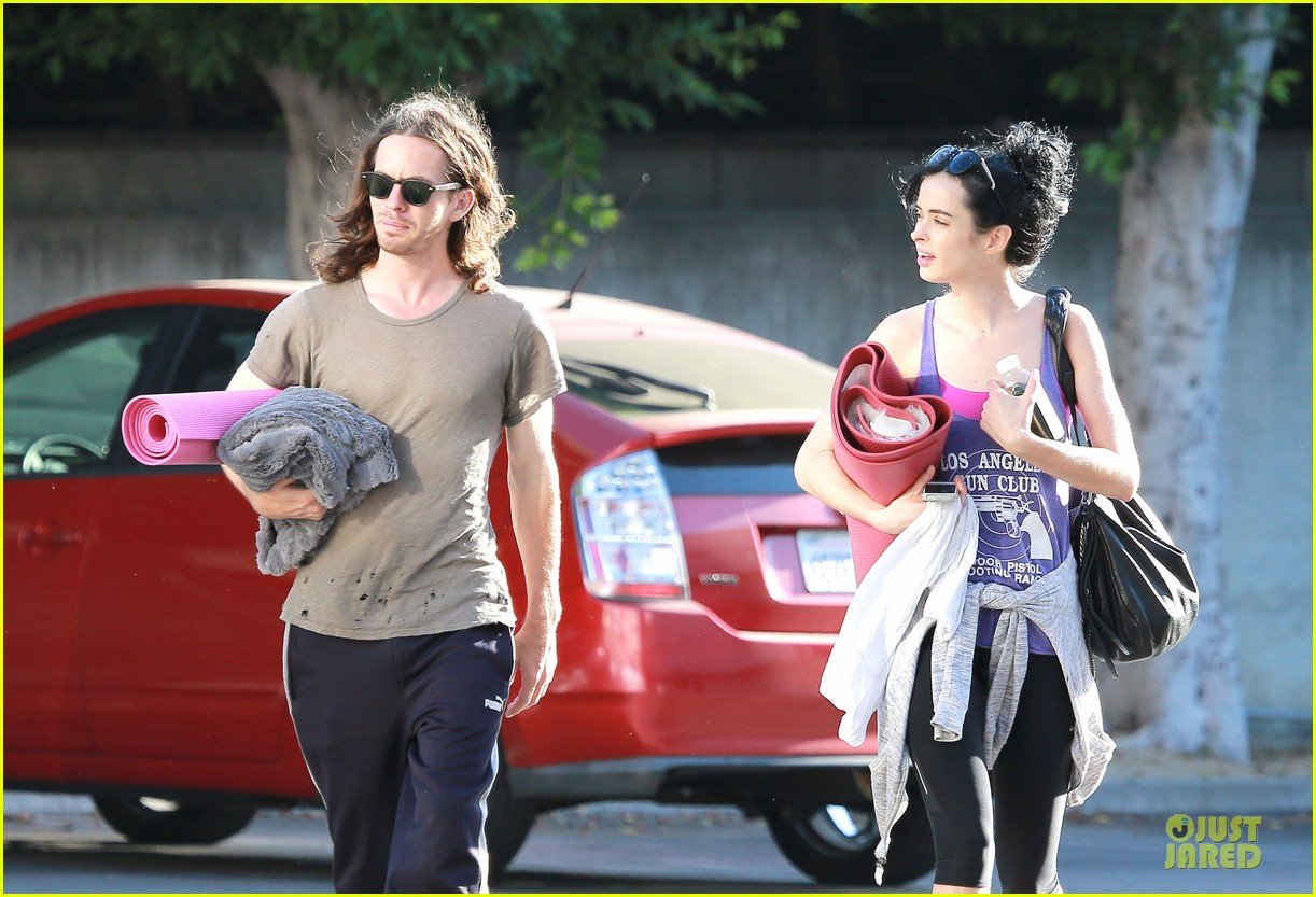 Krysten Ritter's Star Appeal Is Impossible to Miss in Beverly Hills ...