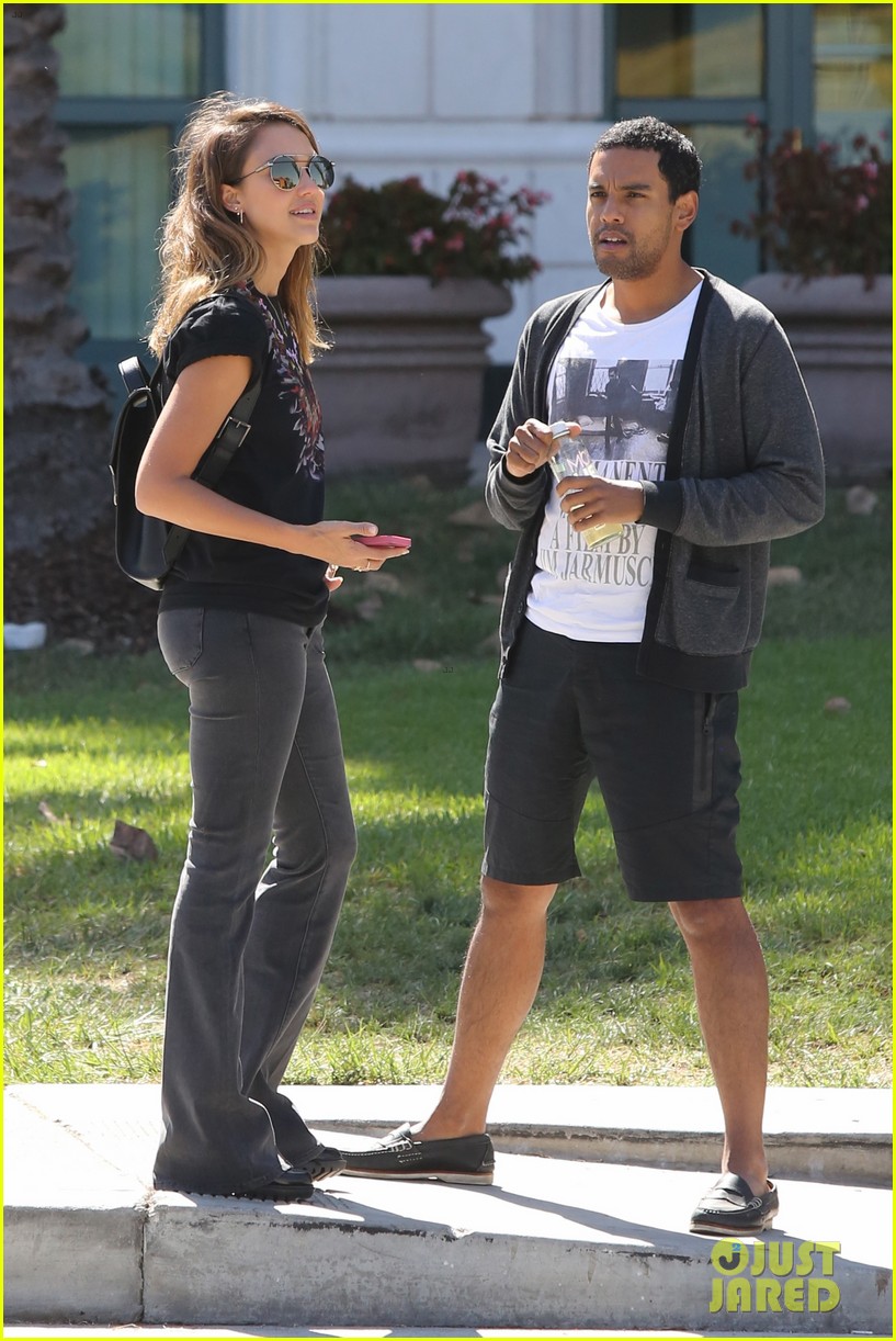 Jessica Alba Continues to Build Up Her $1 Billion Honest Company: Photo ...