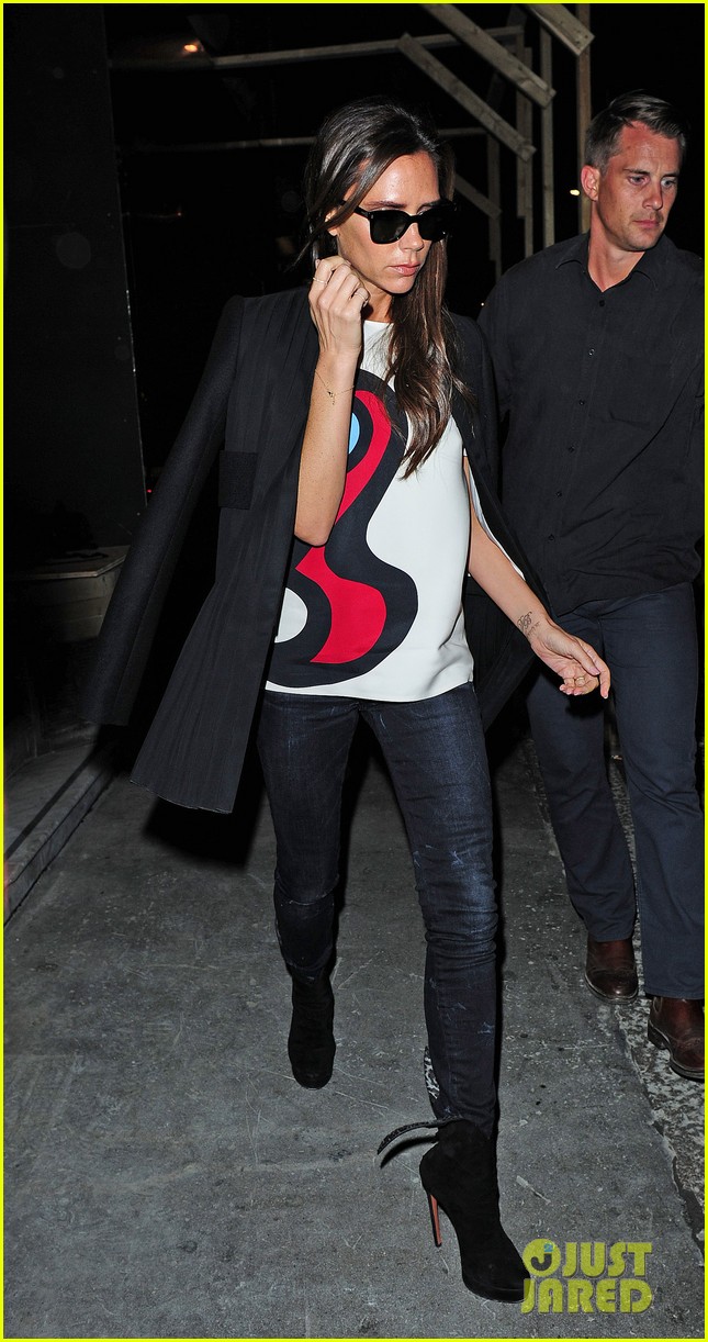 Victoria Beckham Voted Greatest Style Icon in the UK!: Photo 3200113 ...