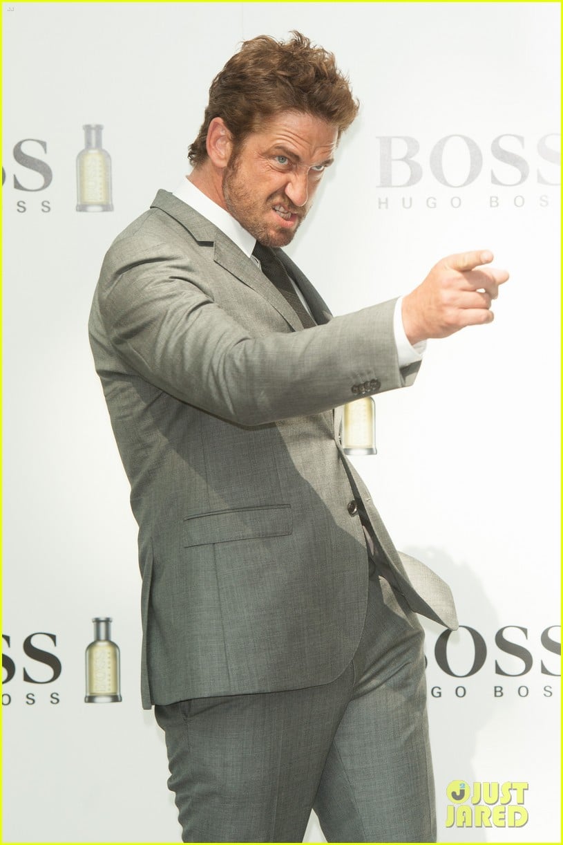 Gerard Butler Is Debonair in a Suit at the Boss Bottled Announcement ...