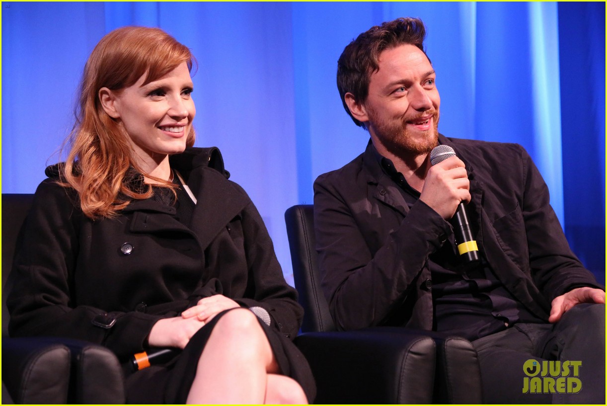 Jessica Chastain Slow Dances with Jimmy Fallon - See the Pic!: Photo ...