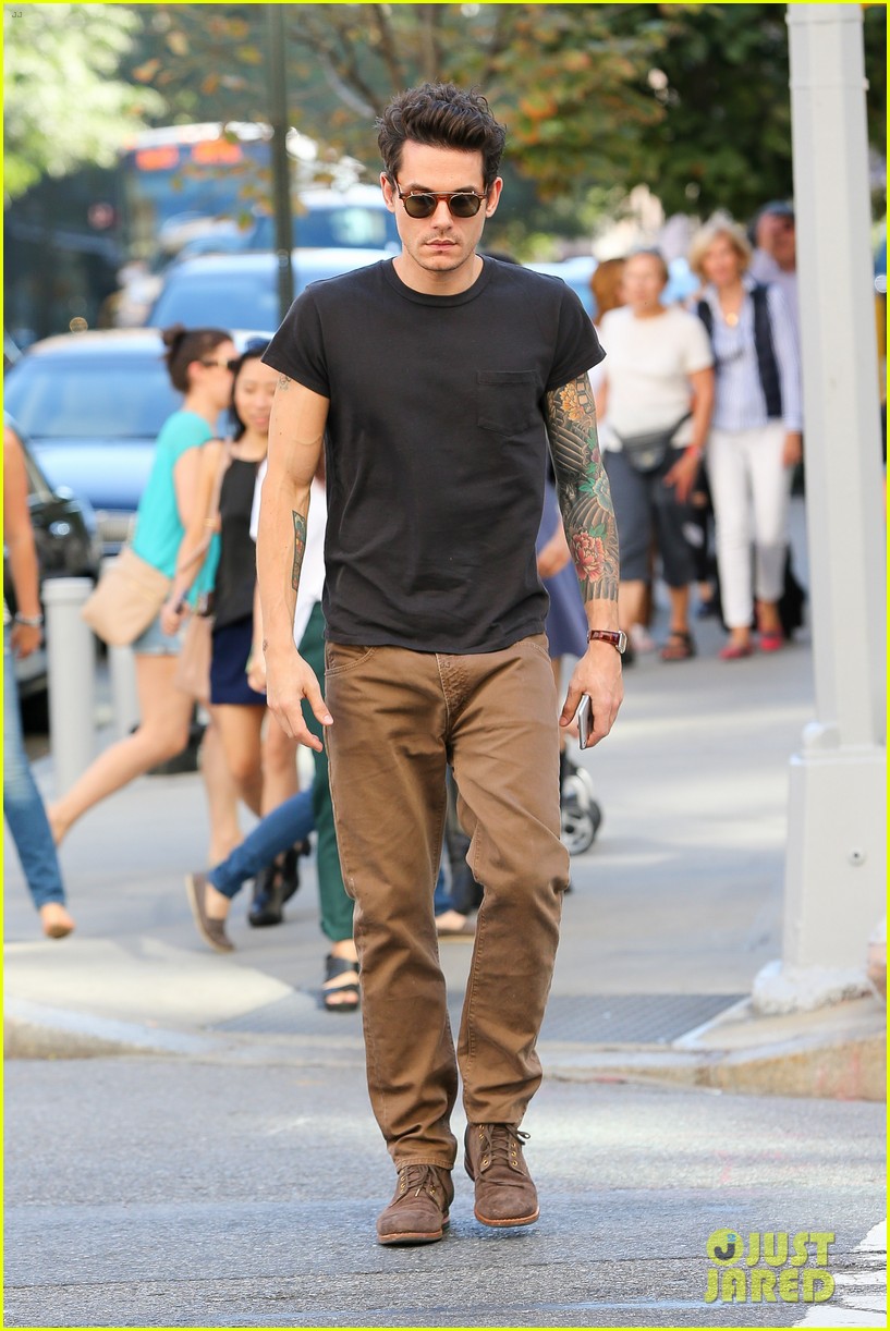 John Mayer Has an Idea for Knowing When to Put on Deodorant: Photo ...