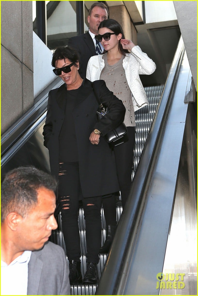 Kendall Jenner Says Goodbye To New York After Fashion Week: Photo ...