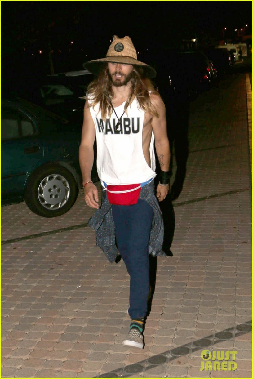 Jared Leto Shows Off His Sculpted Biceps for 'Target Practice' at the ...